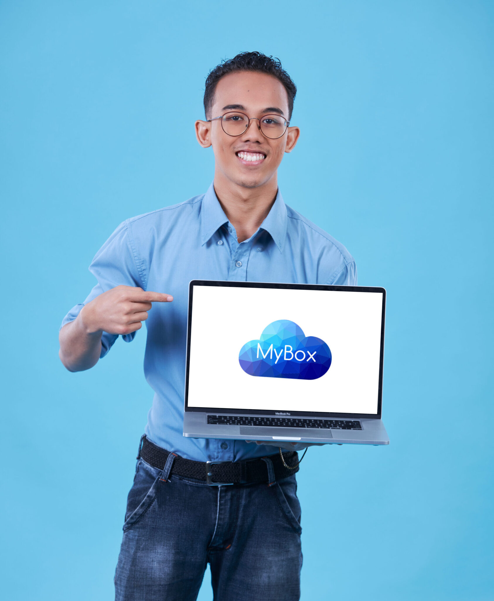 Datasur: The first and biggest commercial certified datacenter in Suriname